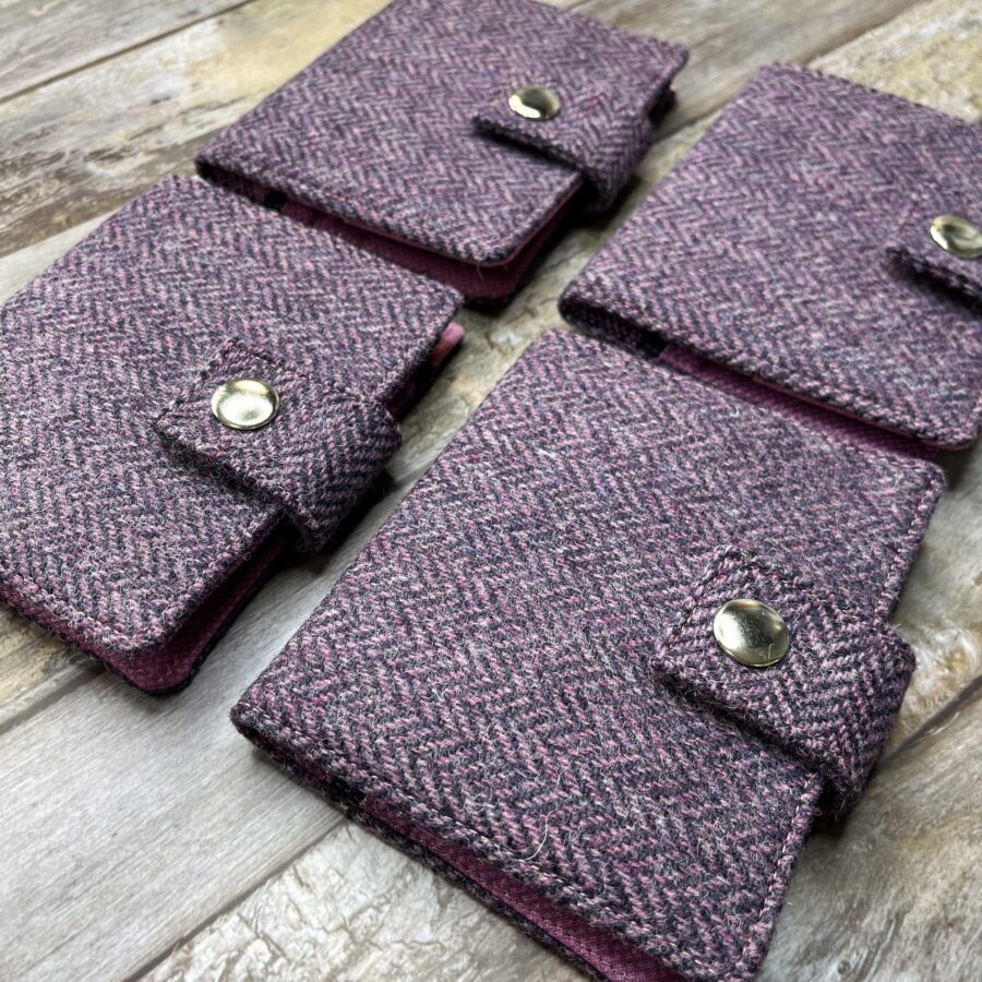 Shetland Heather Wool Tweed Bi-Fold Wallet | Highland Hiddle